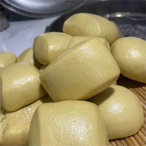 怎样蒸小米面发糕_小米面发糕的做法步骤-第2张图片-山城妙识