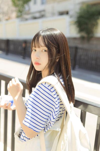 草莓果酱ox全身照_哪里看高清原图-第3张图片-山城妙识