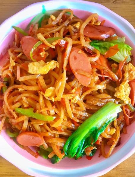 饭店炒饼丝怎么做_炒饼丝不粘锅的窍门-第2张图片-山城妙识