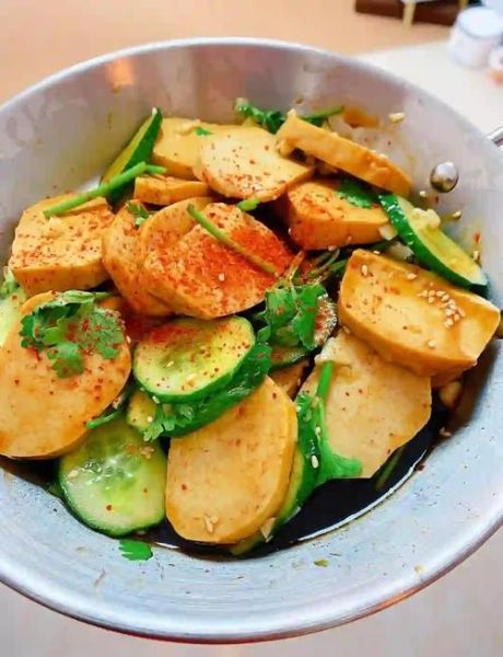 素鸡可以直接凉拌吃吗_素鸡凉拌要不要焯水-第1张图片-山城妙识 素鸡可以直接凉拌吃吗_素鸡凉拌要不要焯水-第1张图片-山城妙识