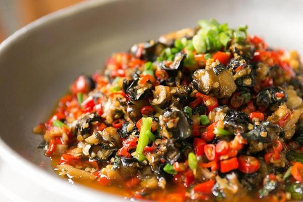 家常炒田螺肉怎么做好吃_田螺肉去腥技巧-第3张图片-山城妙识