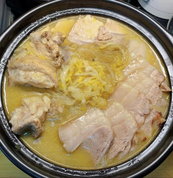 川白肉和汆白肉的区别_川白肉怎么做才正宗-第1张图片-山城妙识