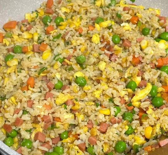 炒米饭怎么炒才粒粒分明_家常炒米饭的做法-第2张图片-山城妙识