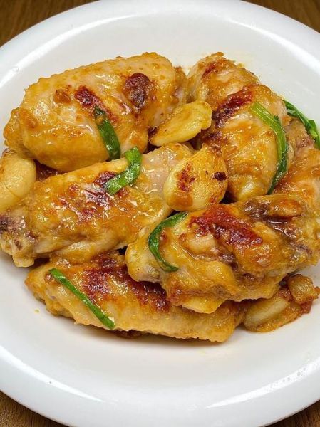 微波炉烤盐焗鸡翅怎么做_鸡翅要腌多久才入味-第1张图片-山城妙识