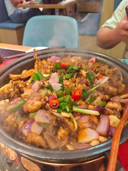 干锅牛蛙怎么做法_干锅牛蛙家常做法-第3张图片-山城妙识