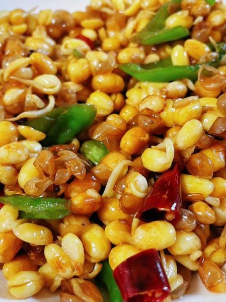 炒黄豆芽几分钟能熟_黄豆芽怎么炒不软烂-第1张图片-山城妙识 炒黄豆芽几分钟能熟_黄豆芽怎么炒不软烂-第1张图片-山城妙识