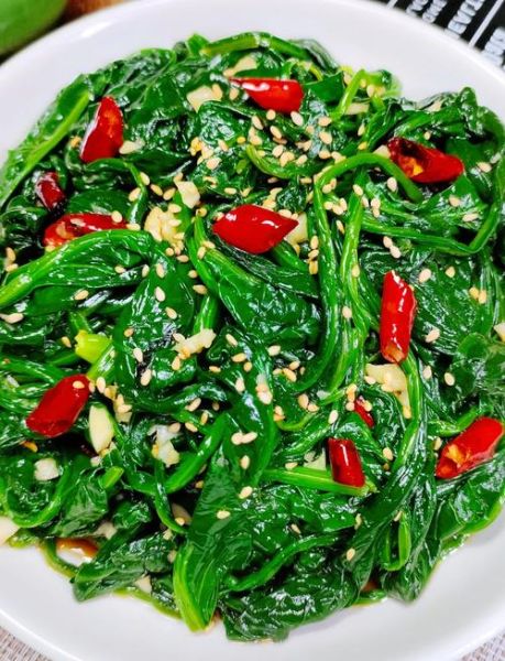 炝菠菜怎么做好吃_炝菠菜焯水几分钟-第1张图片-山城妙识