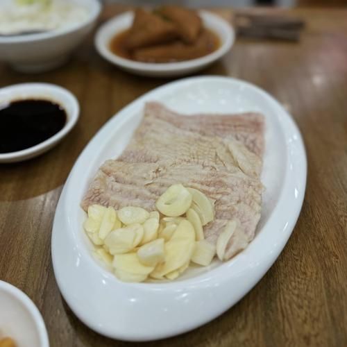 白切肉怎么做好吃_白切肉正宗做法-第3张图片-山城妙识