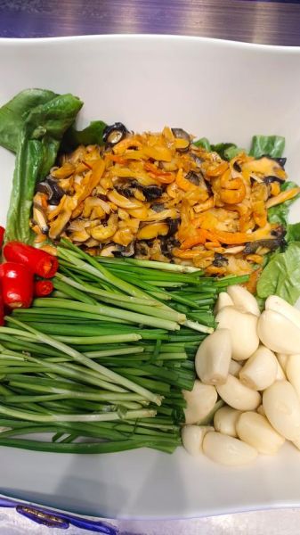 韭菜炒肉怎么炒才好吃_韭菜炒肉做法步骤-第3张图片-山城妙识