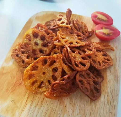 炸藕片的面糊怎么调制_炸藕片用什么粉更酥脆-第1张图片-山城妙识