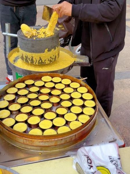 石磨玉米饼小吃车多少钱一台_石磨玉米饼小吃车怎么选-第1张图片-山城妙识