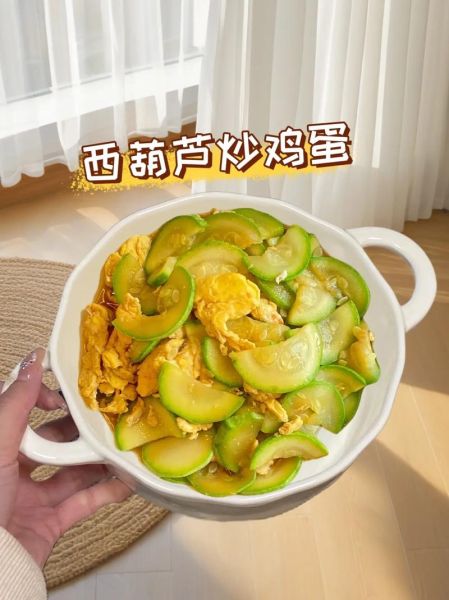西葫芦炒鸡蛋怎么炒好吃_西葫芦炒鸡蛋窍门-第1张图片-山城妙识