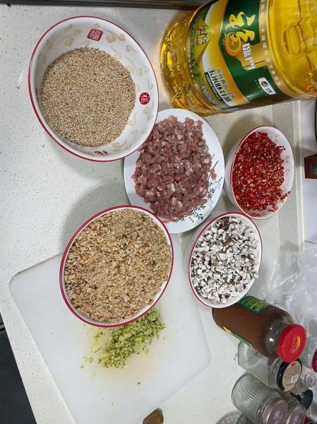 炸牛肉酱怎么做_炸牛肉酱的家常做法-第2张图片-山城妙识 炸牛肉酱怎么做_炸牛肉酱的家常做法-第2张图片-山城妙识