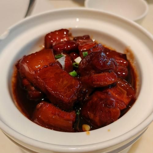 徽菜图片_徽菜代表菜有哪些-第1张图片-山城妙识