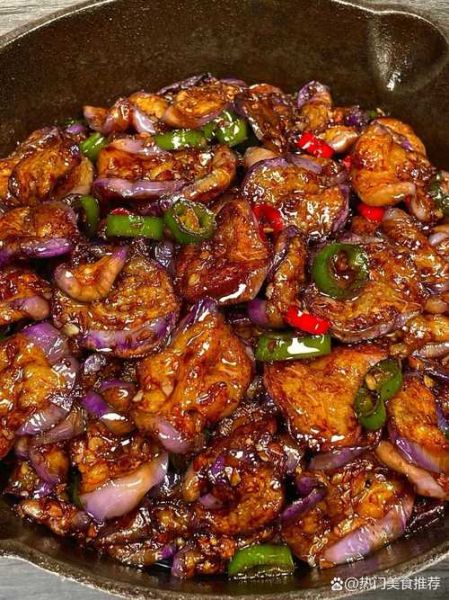 豆瓣酱炒茄子怎么做_豆瓣酱炒茄子好吃吗-第3张图片-山城妙识