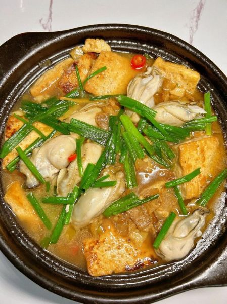 海蛎子肉炖豆腐怎么做_海蛎子炖豆腐的营养价值-第1张图片-山城妙识