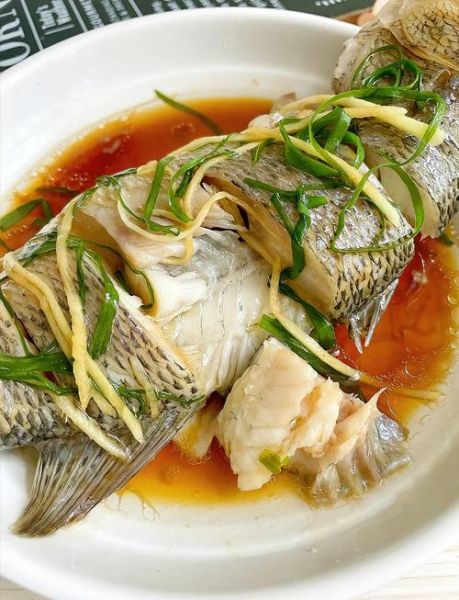 清蒸鲈鱼用什么蒸鱼豉油_蒸鱼豉油什么时候放-第1张图片-山城妙识