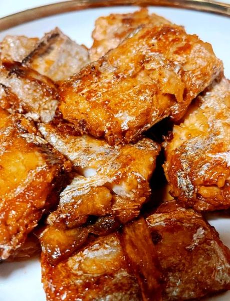 煎带鱼怎么煎好吃_干炸带鱼怎么做外酥里嫩-第1张图片-山城妙识