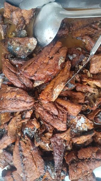 五香鲅鱼熏鱼怎么做_五香鲅鱼熏鱼配方-第2张图片-山城妙识