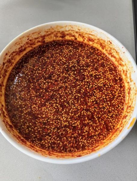 炸辣椒油怎么炸_辣椒油炸多久才香-第1张图片-山城妙识