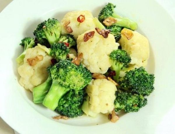 炒双花菜怎么做_炒双花菜焯水还是不焯水-第1张图片-山城妙识