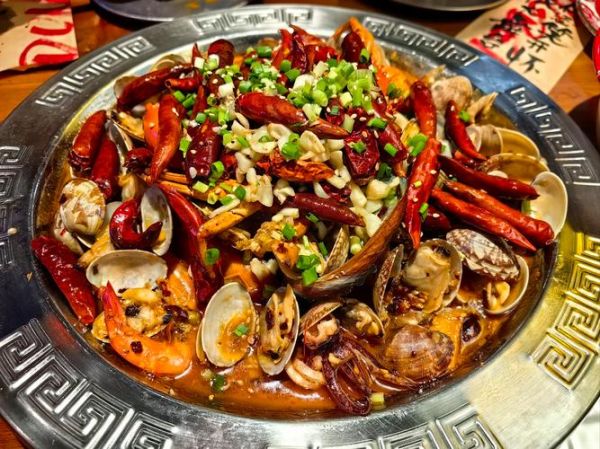 海鲜锅家常的做法_海鲜锅怎么做好吃-第2张图片-山城妙识