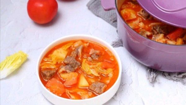 牛肉罗宋汤怎么做好吃_牛肉罗宋汤的做法窍门-第1张图片-山城妙识