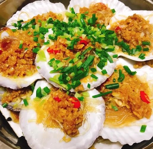 蒜蓉粉丝蒸扇贝怎么做_蒜蓉粉丝蒸扇贝的家常做法-第3张图片-山城妙识