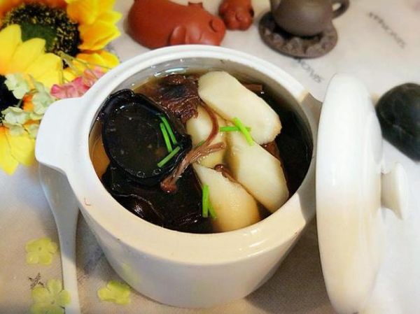 木耳冬菇瘦肉汤怎么做_家常做法窍门-第3张图片-山城妙识