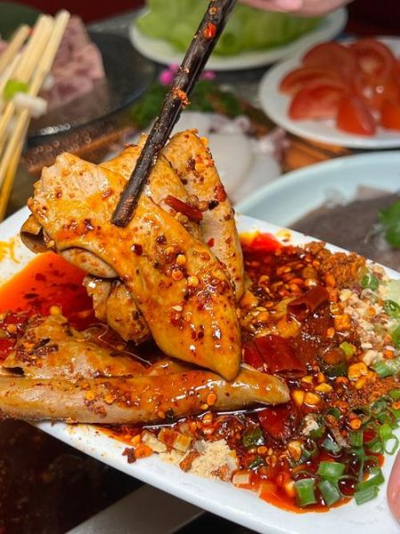 四川火锅菜品有哪些_如何搭配最地道-第2张图片-山城妙识 四川火锅菜品有哪些_如何搭配最地道-第2张图片-山城妙识