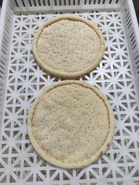 自制披萨需要什么材料_披萨饼底怎么做-第1张图片-山城妙识