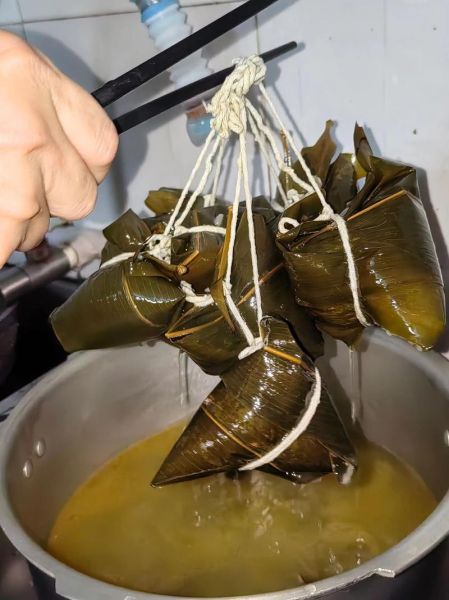 广东咸肉粽怎么做_广东咸肉粽的正宗做法-第2张图片-山城妙识 广东咸肉粽怎么做_广东咸肉粽的正宗做法-第2张图片-山城妙识