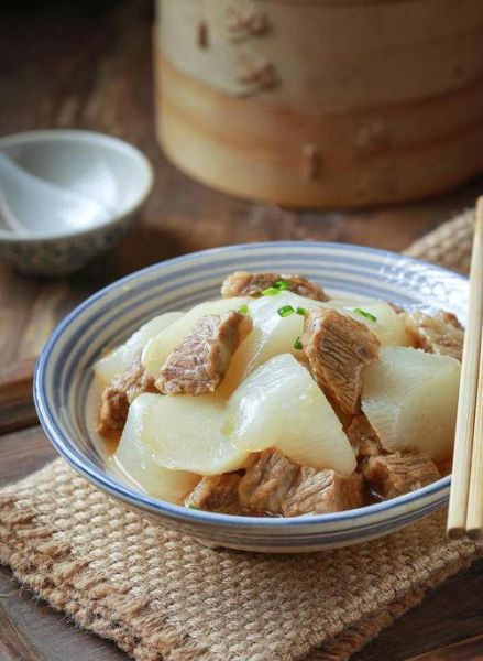 萝卜炖羊肉放什么调料_怎么炖不膻又鲜美-第2张图片-山城妙识
