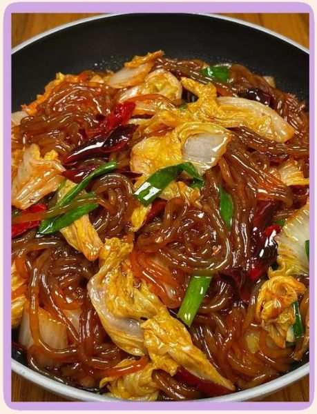 娃娃菜炖粉条怎么做_娃娃菜炖粉条的家常做法-第1张图片-山城妙识 娃娃菜炖粉条怎么做_娃娃菜炖粉条的家常做法-第1张图片-山城妙识