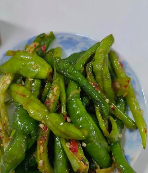 尖椒怎么腌制又脆又辣_家常尖椒腌制方法-第1张图片-山城妙识 尖椒怎么腌制又脆又辣_家常尖椒腌制方法-第1张图片-山城妙识