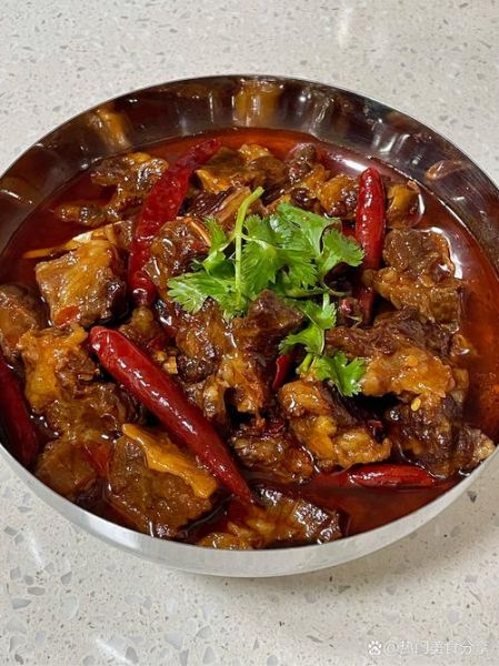 红烧牛肉怎么做_红烧牛肉炖多久才软烂-第1张图片-山城妙识 红烧牛肉怎么做_红烧牛肉炖多久才软烂-第1张图片-山城妙识