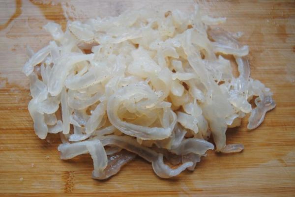 海蜇焯水几分钟_焯水后怎么保存-第2张图片-山城妙识