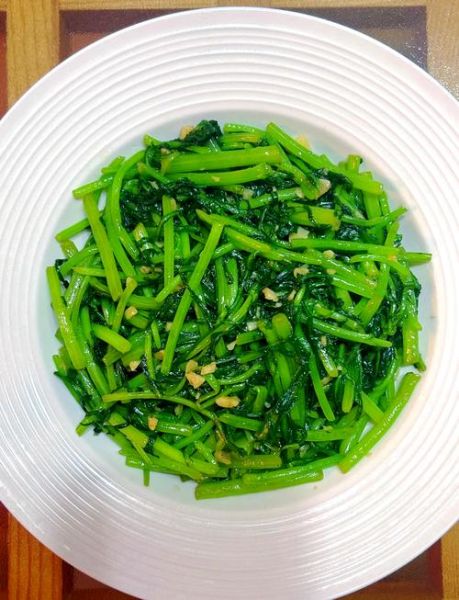 茼蒿菜怎么炒好吃_茼蒿菜的做法大全家常-第1张图片-山城妙识 茼蒿菜怎么炒好吃_茼蒿菜的做法大全家常-第1张图片-山城妙识