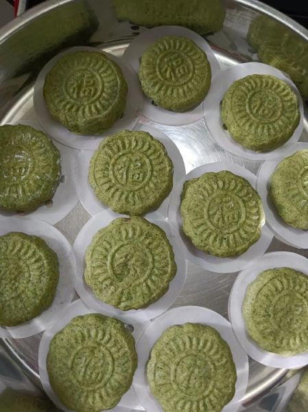 艾叶糍粑怎么做才绿窍门_为什么艾叶糍粑不绿-第2张图片-山城妙识