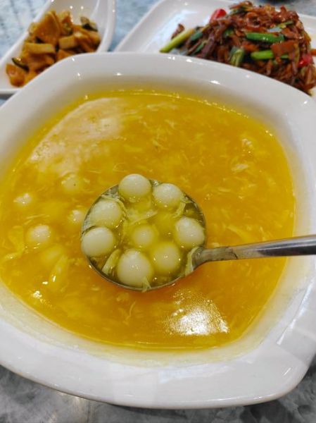 红烧肉是哪个地方的菜_红烧肉起源于哪里-第1张图片-山城妙识