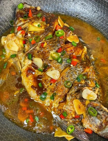 红烧罗非鱼怎么做_红烧罗非鱼图片大全-第1张图片-山城妙识