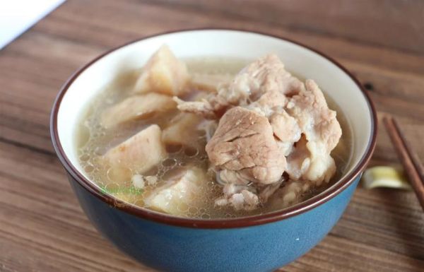 猪骨煲粉葛怎么做_粉葛猪骨汤功效与禁忌-第1张图片-山城妙识 猪骨煲粉葛怎么做_粉葛猪骨汤功效与禁忌-第1张图片-山城妙识