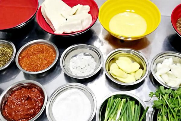 麻辣烫怎么做视频全过程_麻辣烫底料配方-第3张图片-山城妙识