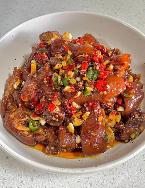 香辣猪蹄怎么做_香辣猪蹄的家常做法-第1张图片-山城妙识 香辣猪蹄怎么做_香辣猪蹄的家常做法-第1张图片-山城妙识