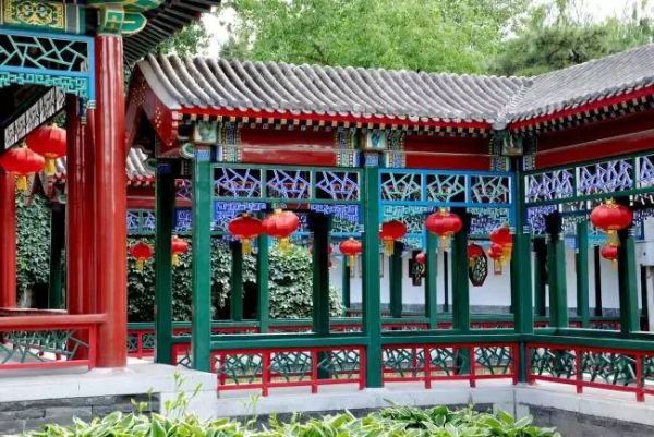 抄手游廊与穿山游廊区别_如何区分-第1张图片-山城妙识 抄手游廊与穿山游廊区别_如何区分-第1张图片-山城妙识