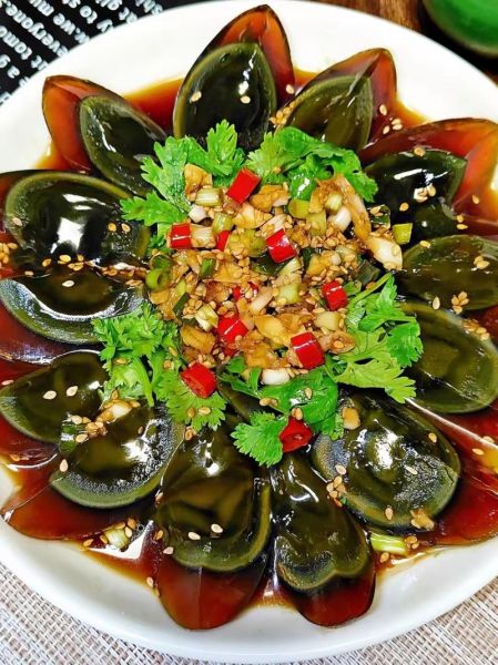 皮蛋怎么凉拌好吃又简单_皮蛋凉拌做法-第1张图片-山城妙识 皮蛋怎么凉拌好吃又简单_皮蛋凉拌做法-第1张图片-山城妙识