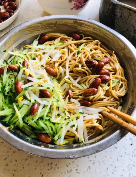 热干面怎么做才好吃_热干面正宗做法步骤-第1张图片-山城妙识 热干面怎么做才好吃_热干面正宗做法步骤-第1张图片-山城妙识