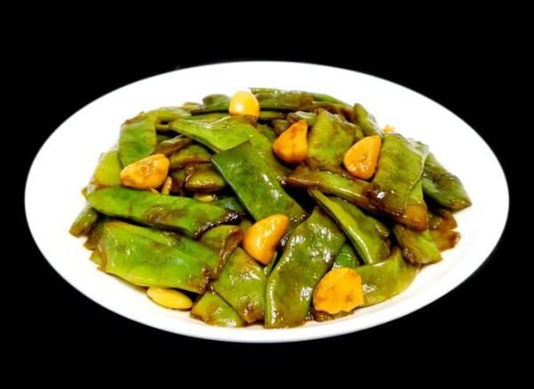 油焖扁豆角怎么做_扁豆角油焖几分钟能熟-第1张图片-山城妙识 油焖扁豆角怎么做_扁豆角油焖几分钟能熟-第1张图片-山城妙识