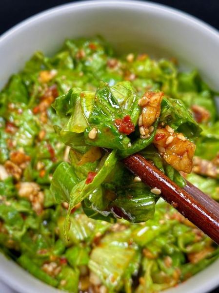 凉拌生菜怎么做好吃_凉拌生菜用焯水吗-第2张图片-山城妙识 凉拌生菜怎么做好吃_凉拌生菜用焯水吗-第2张图片-山城妙识