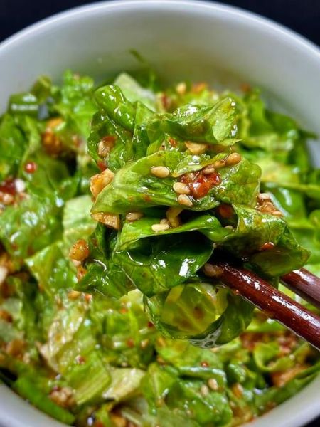 凉拌生菜怎么做好吃_凉拌生菜用焯水吗-第3张图片-山城妙识 凉拌生菜怎么做好吃_凉拌生菜用焯水吗-第3张图片-山城妙识